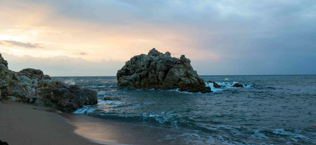 Calella Official Website | Calellabarcelona Moments of happiness