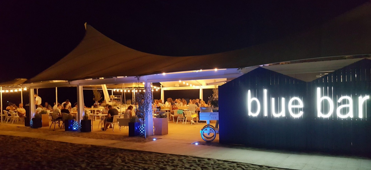 Blue Bar Beach Club