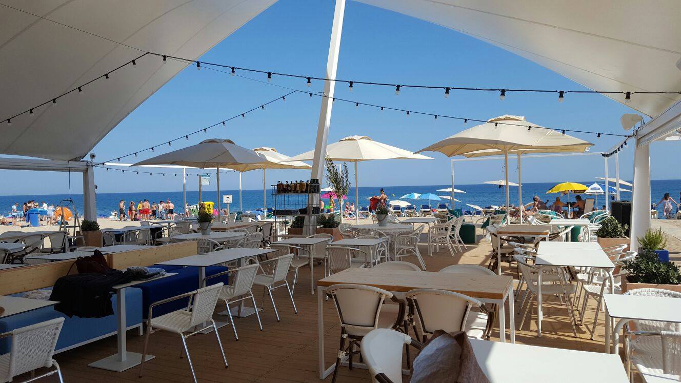 Blue Bar Beach Club