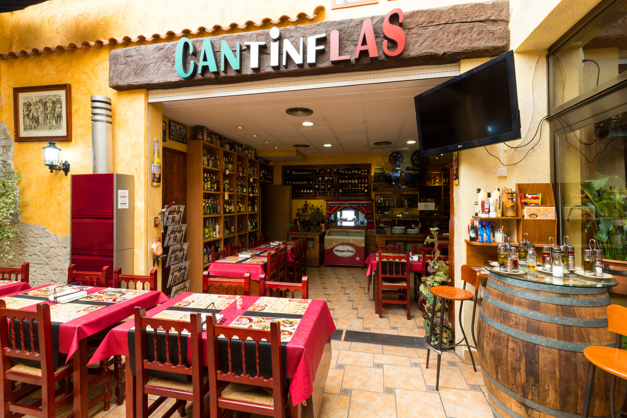 Cantinflas & Groucho's